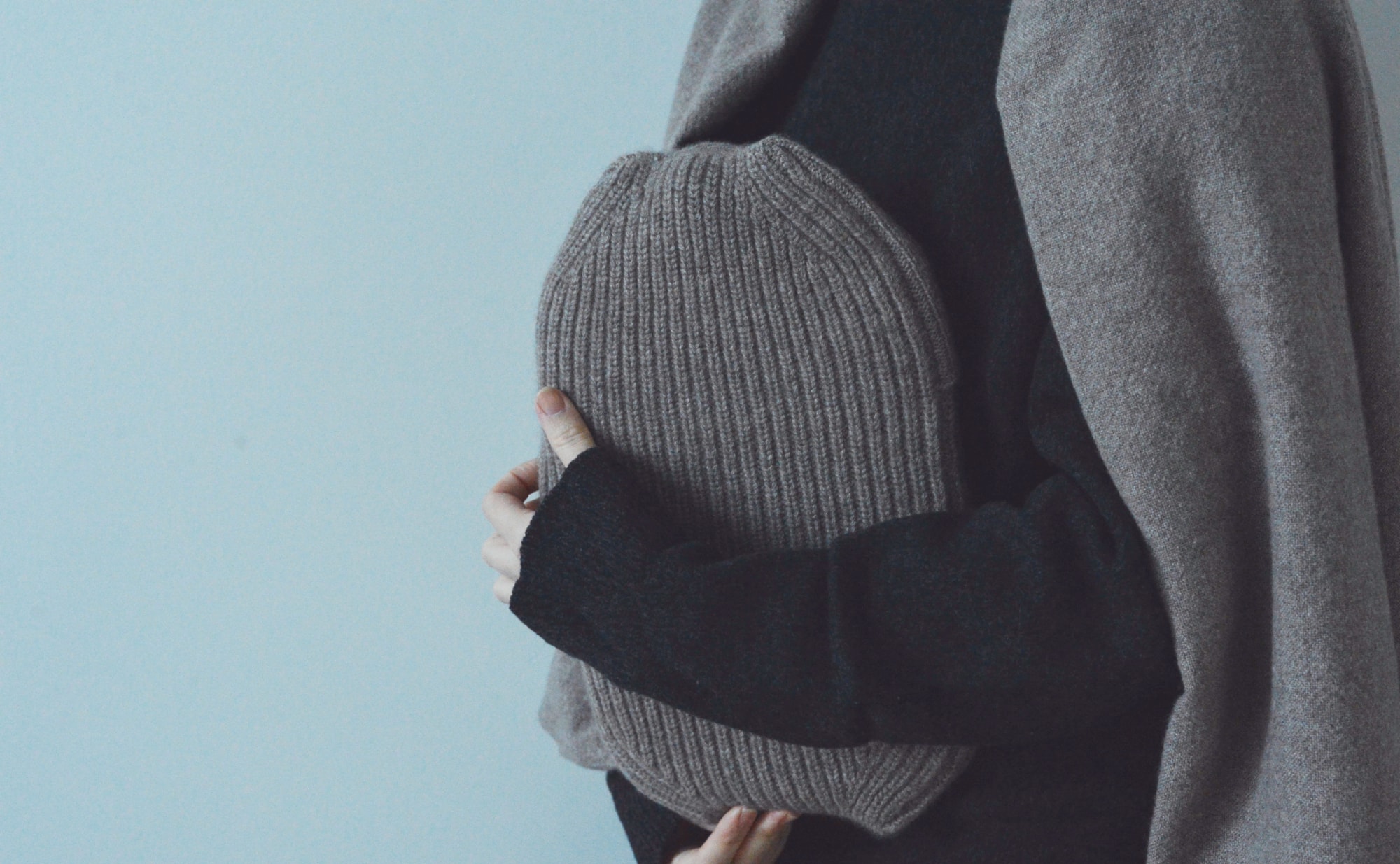 湯たんぽ ダークグレー | OLU NATURAL BASIC | nostos books ノストスブックス